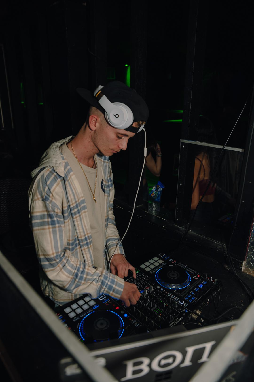 Luke Combs x Zedd - Fast Car x Stay The Night (Stew Edit) by Sounds By ...