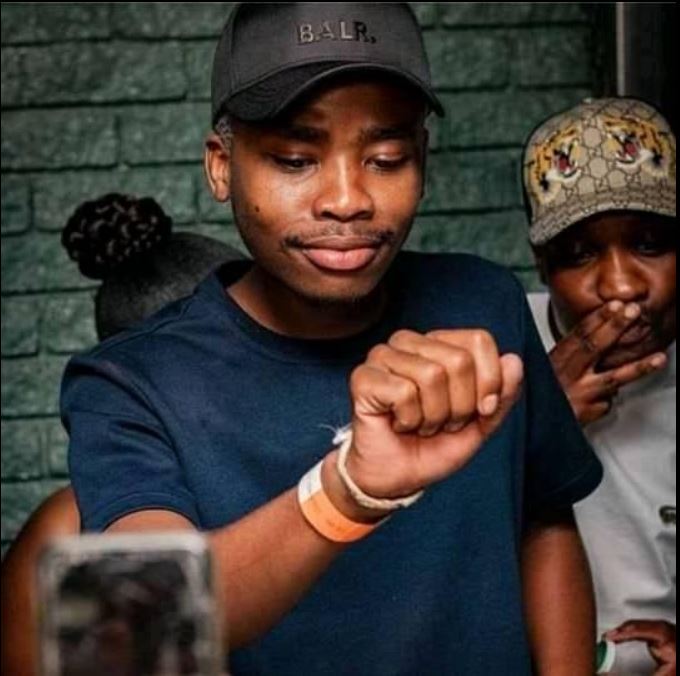 Reece Madlisa x Zuma x Busta 929 - Iy’Ntsimbi Zase Envy [Amapiano ...