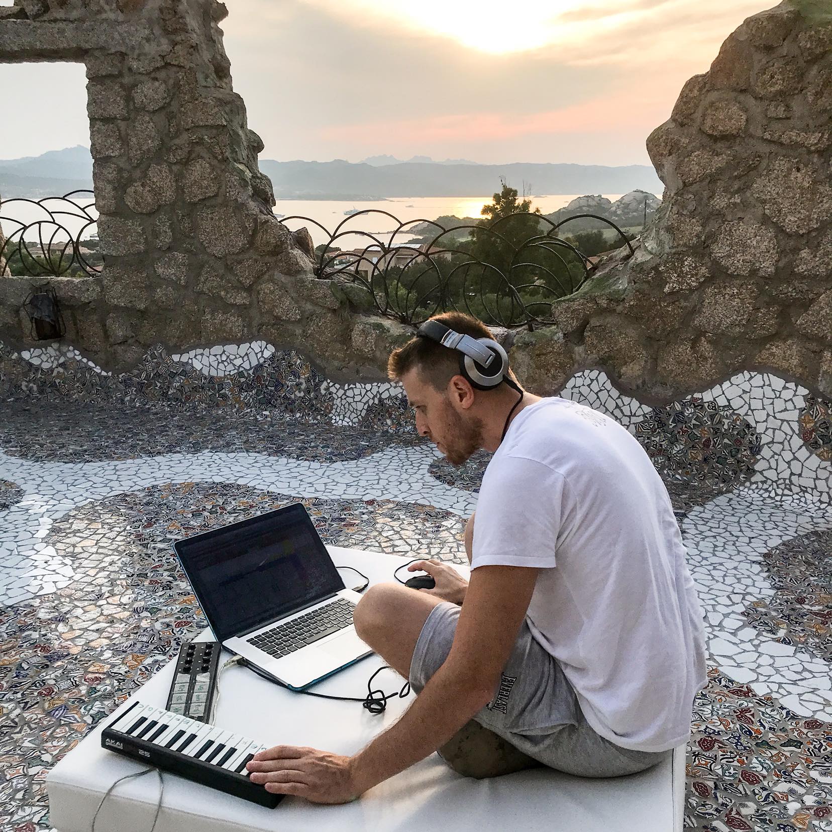 Somebody That i used to Know (vernarelli edit) by Emanuele Vernarelli ...