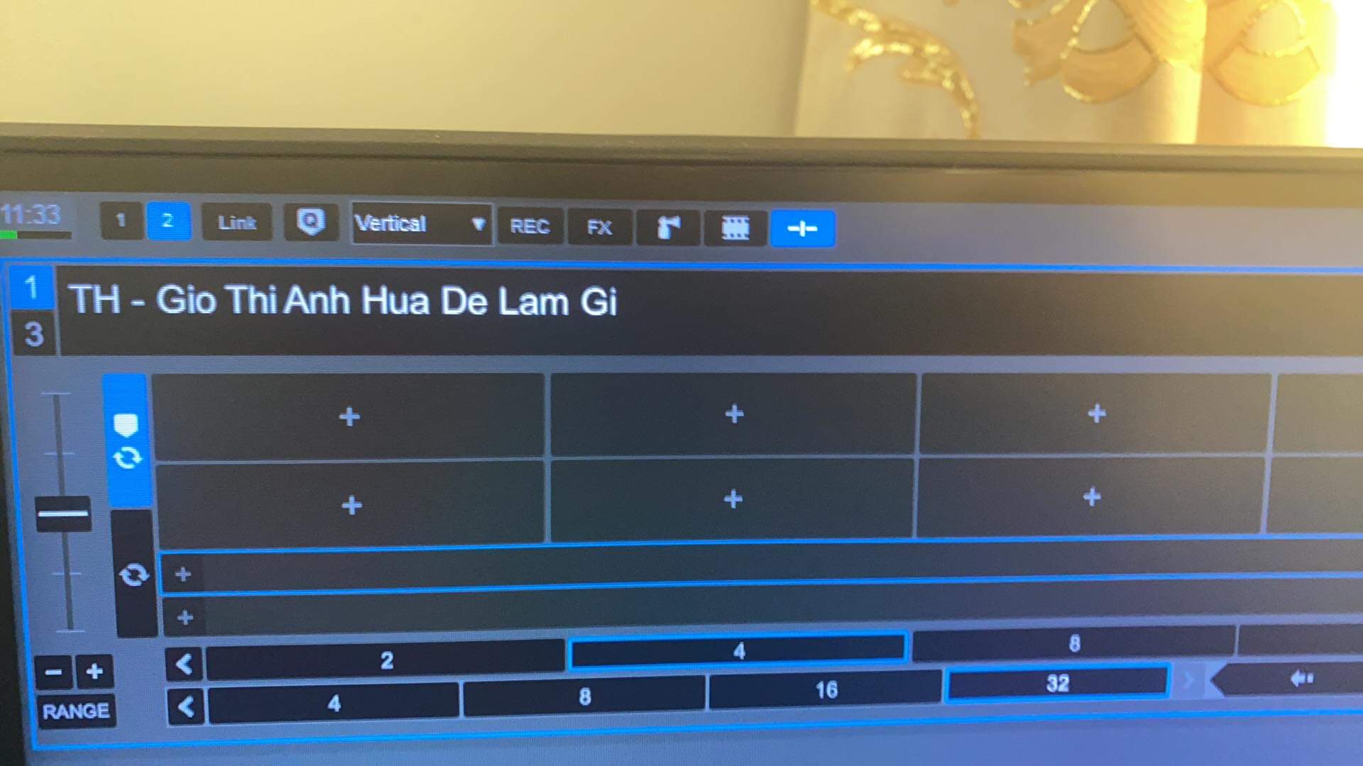 Rhymastic - Nến Và Hoa - TH Fix by Nguyen Hanh Tu | Free Download on ...