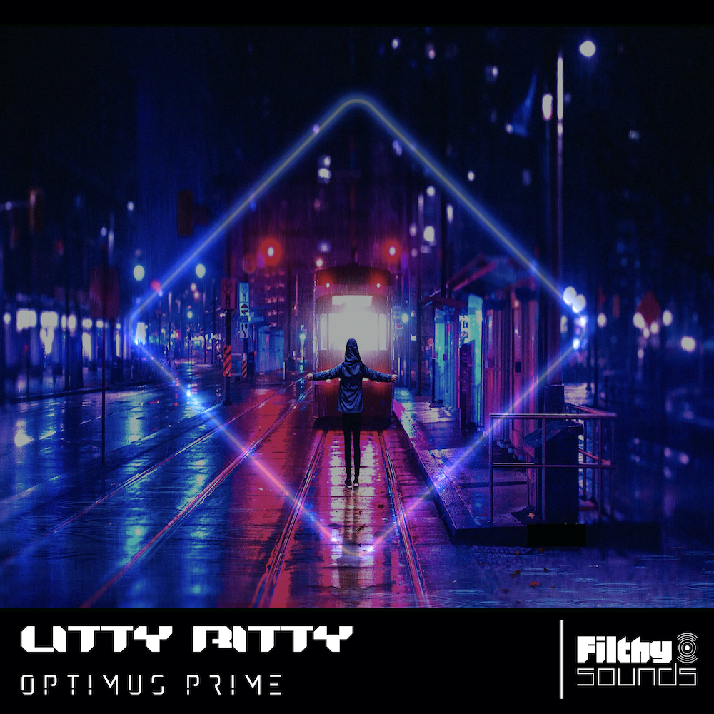 Optimus Prime by Litty Ritty