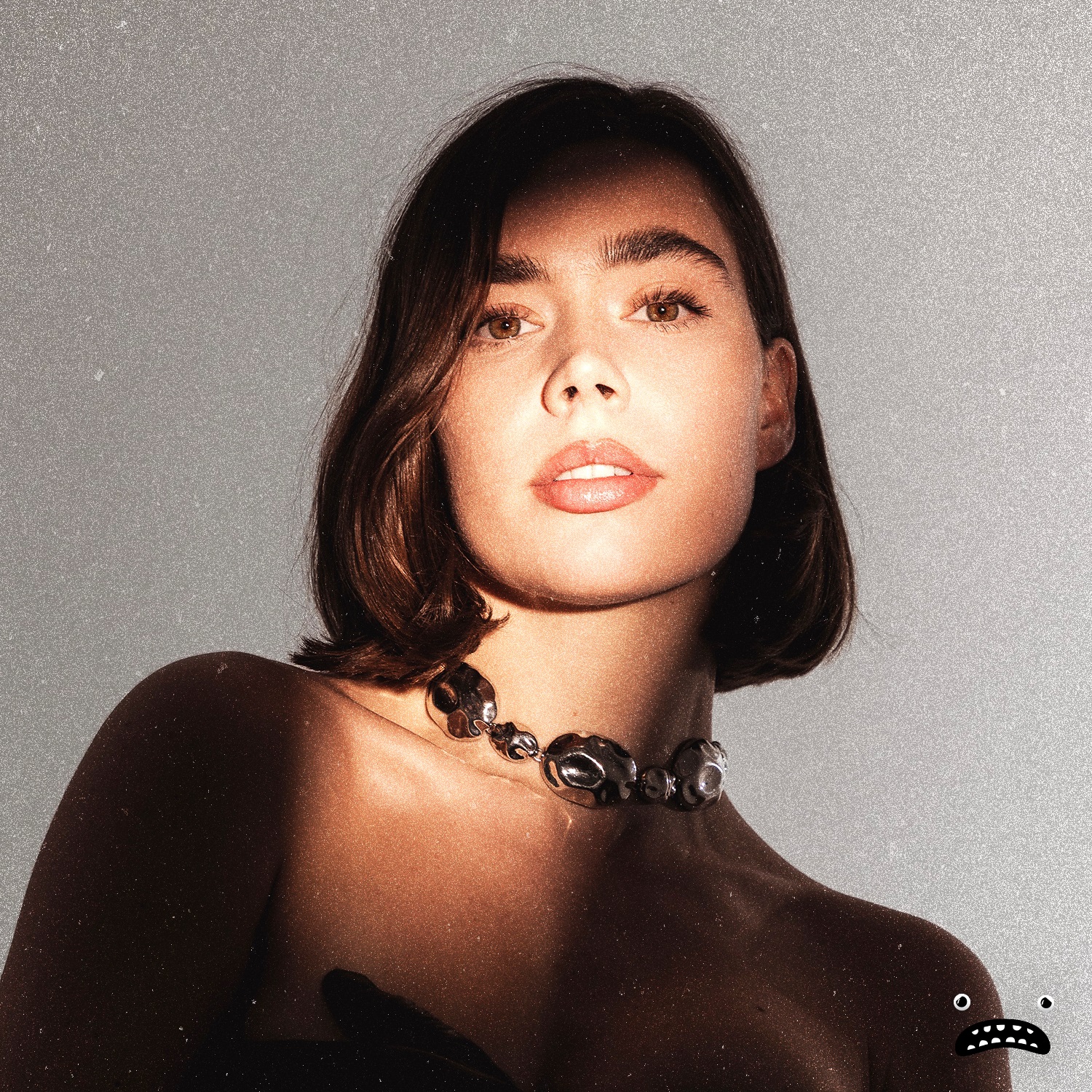 Follow me below by Isabel