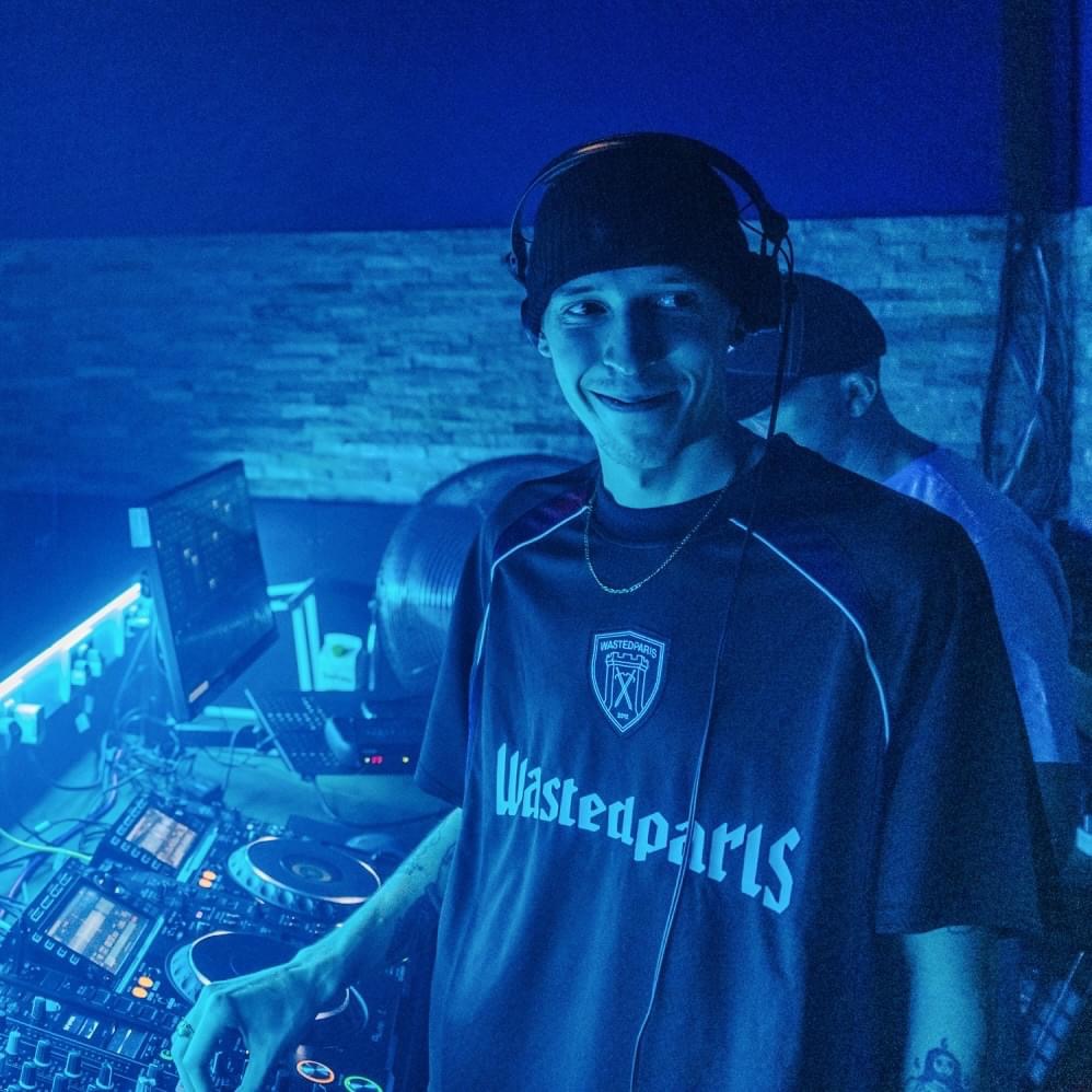 XTC ft SUB SKANKERZ by Robitos | Free Download on Hypeddit