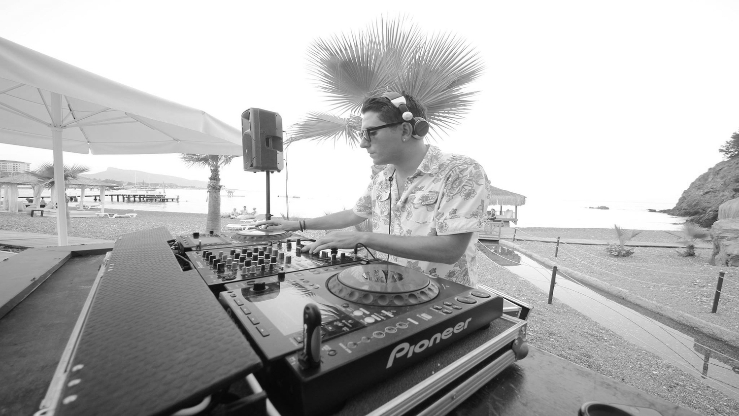 Jimi Jules - My ;father Was A MAster (sh Playhead Edit) by w h c R s ...