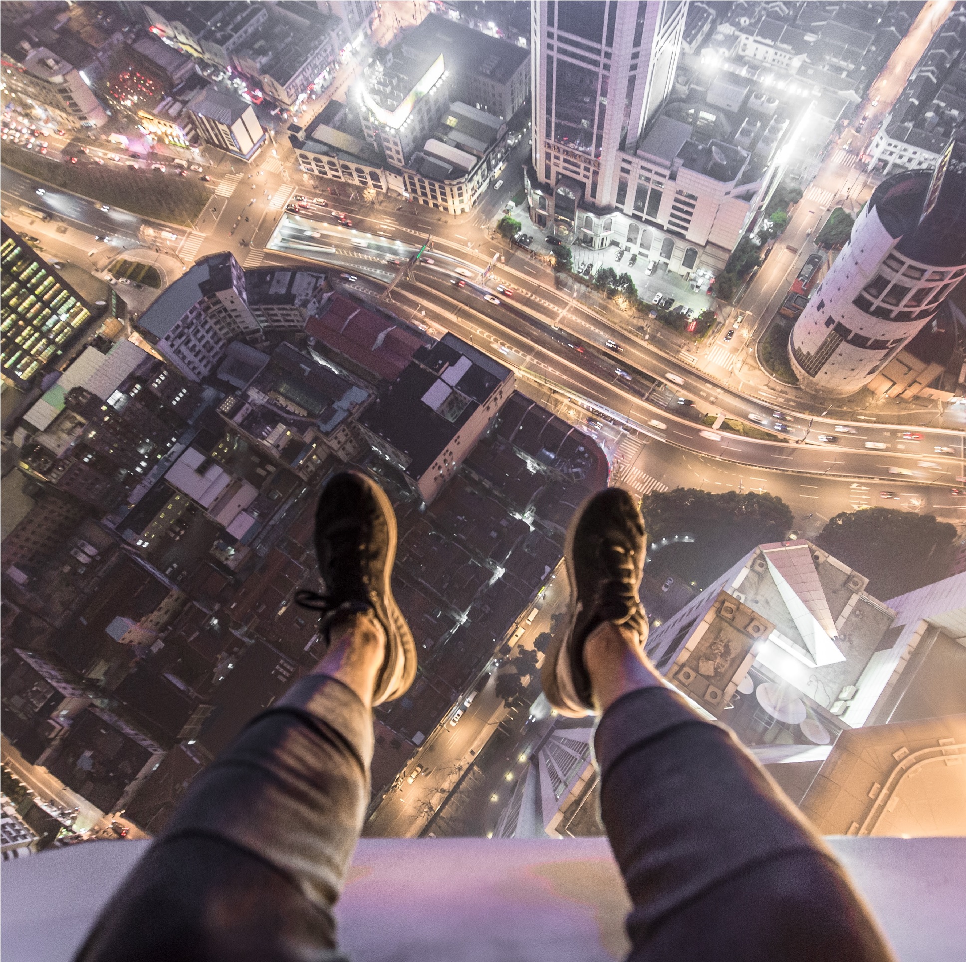 Chasing Nothing [FreeMusic] by Benhurzz | Free Download on Hypeddit