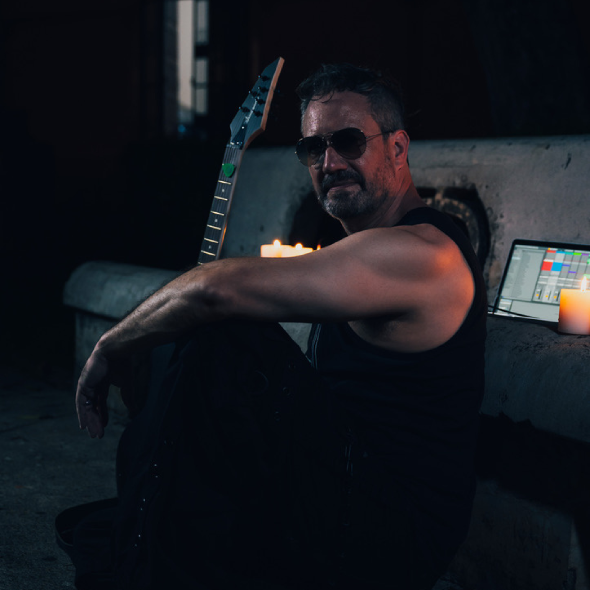 El Descontento by niColibrí